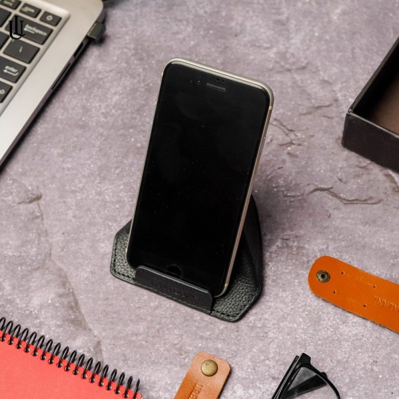 Urbaland Triangle Desk Mobile Stand – Urbaland – আর্বাল্যান্ড